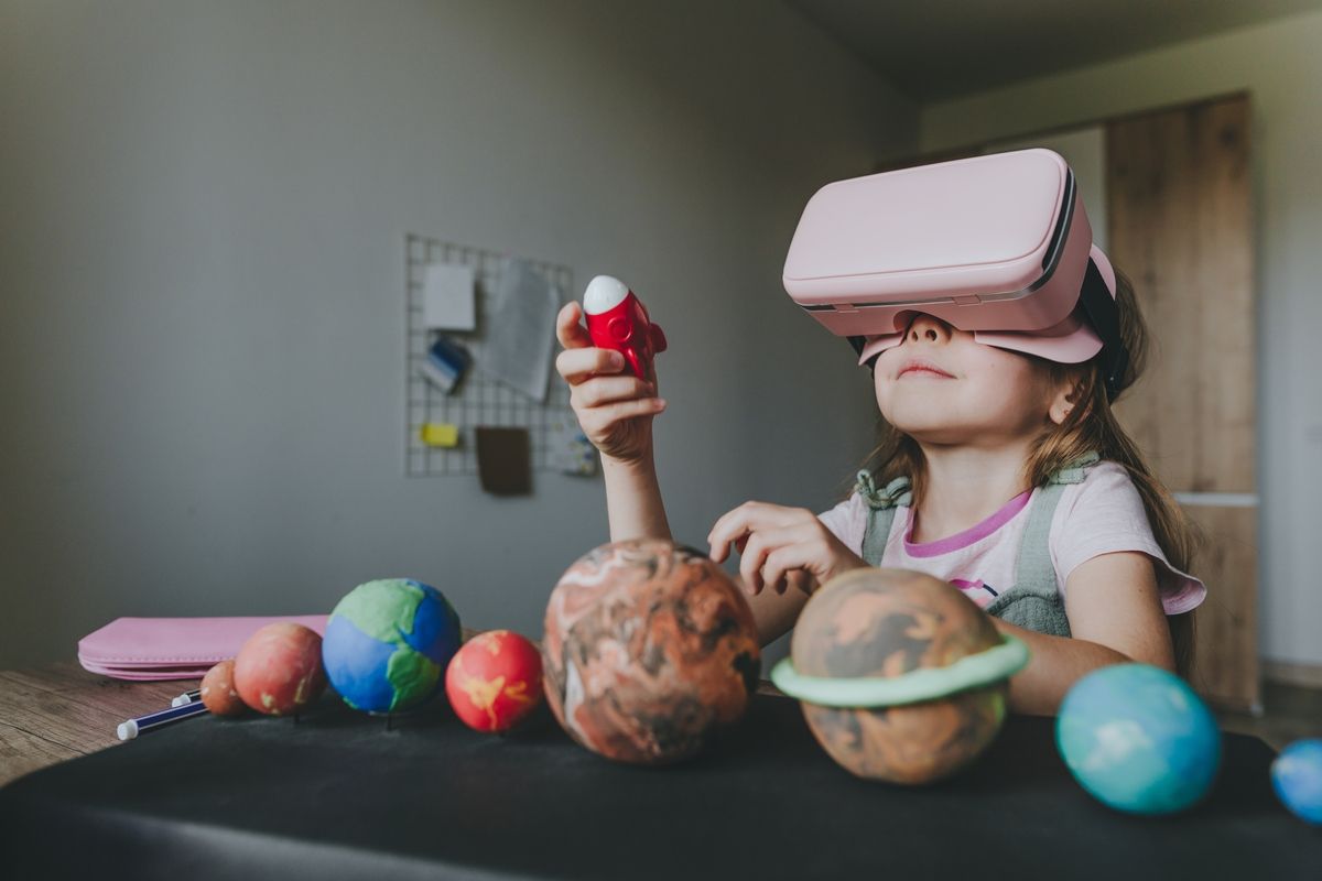Educational Benefits Of Using VR To Teach Science | Skill Prepare