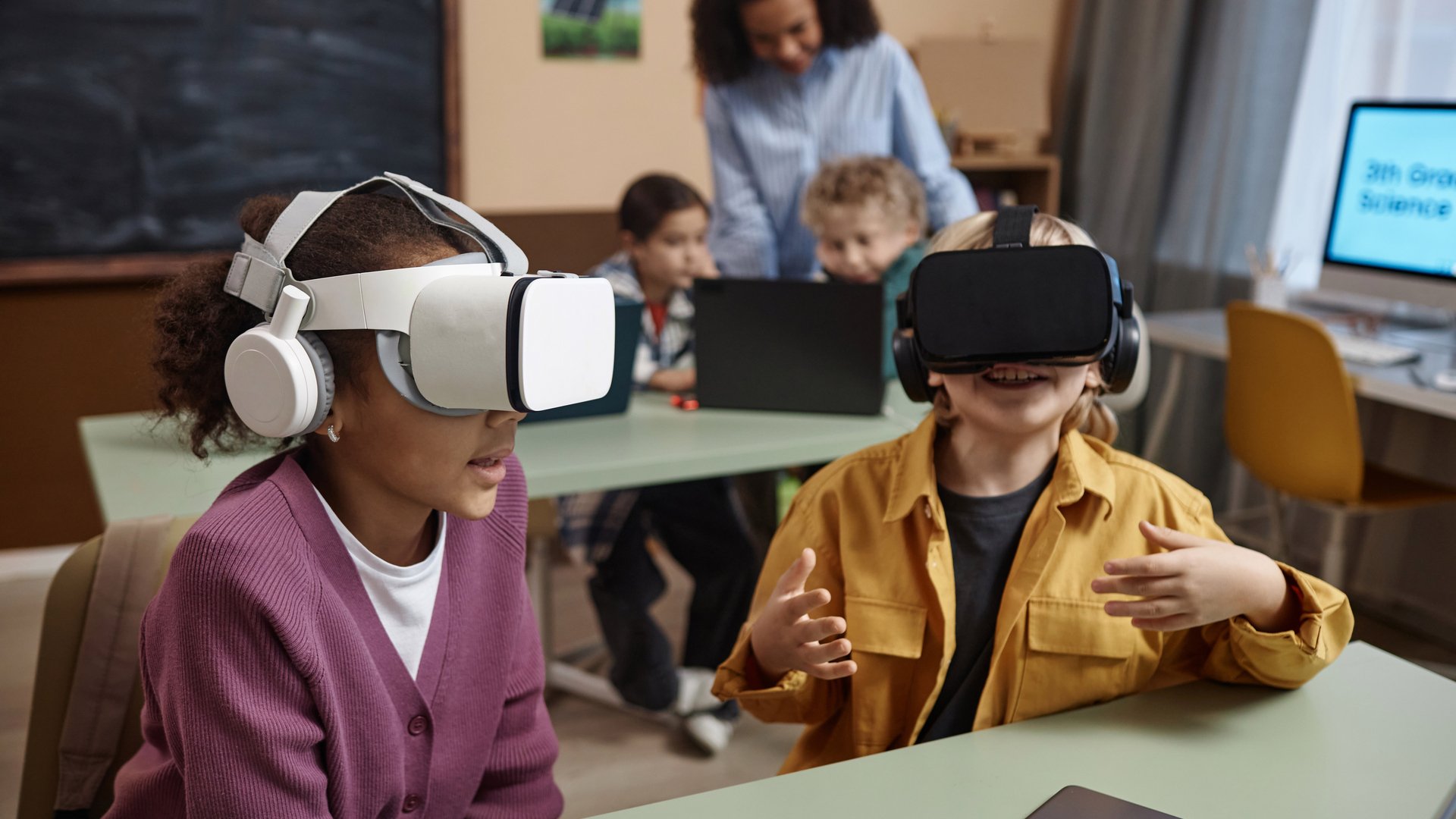 Is Learning Best Retained Through VR Education? | Skill Prepare